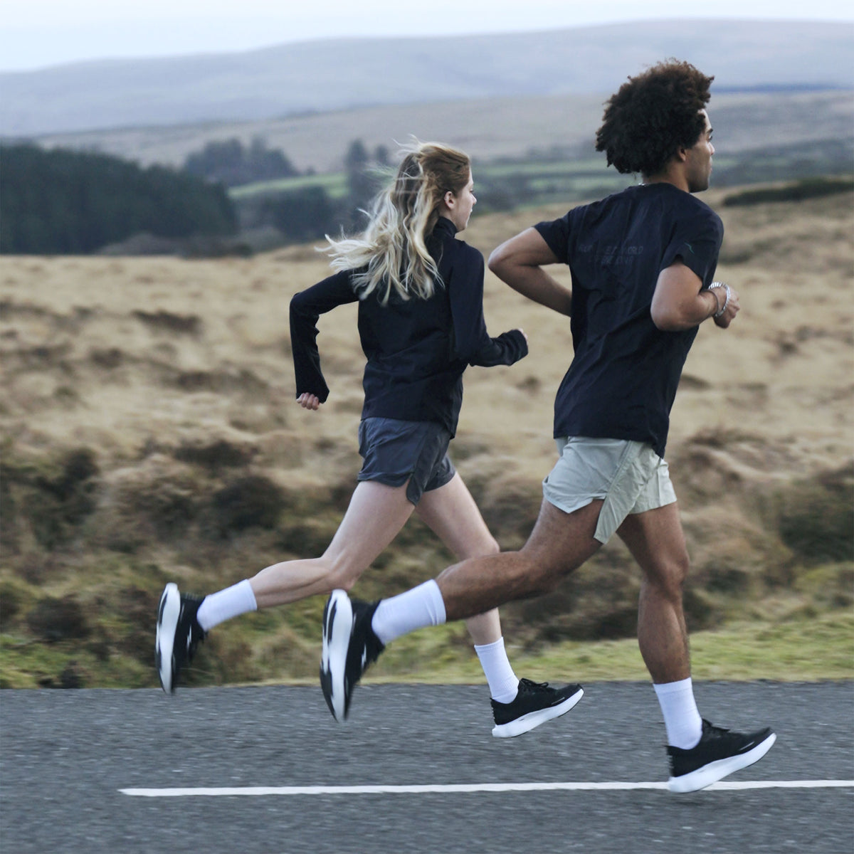 Men's Running Shoes